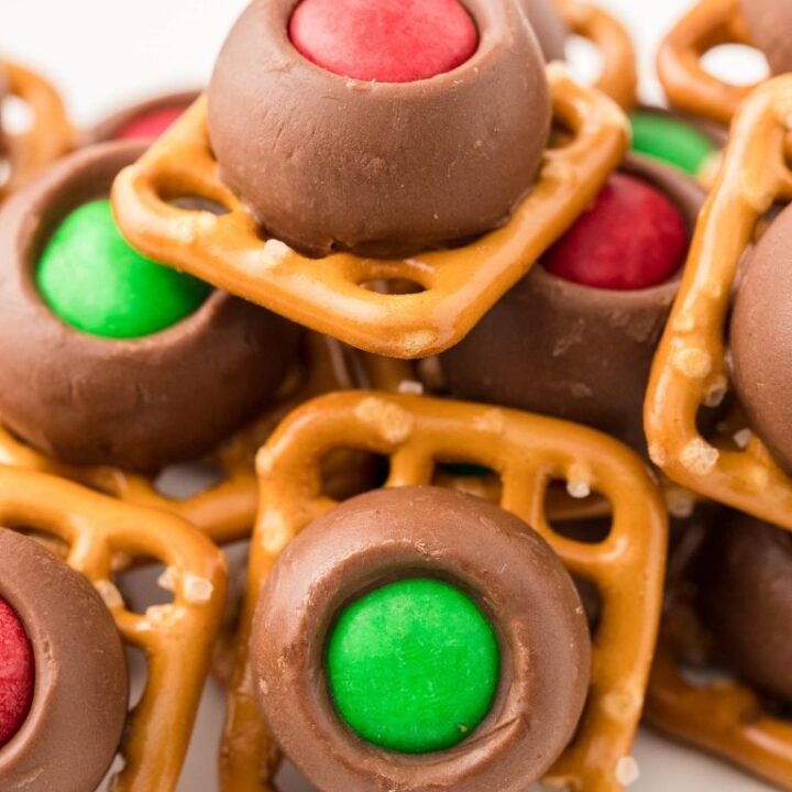 Christmas Rolo Pretzels - Together as Family