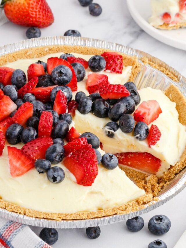 White Chocolate Berries & Cream Pie - Together as Family