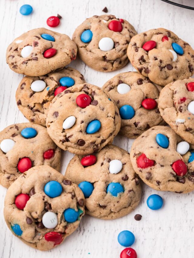 Red, White & Blue Cookies (July 4th Cookies) - Together as Family