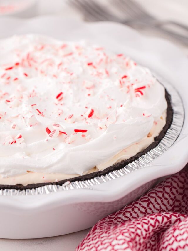 White Chocolate Peppermint Pie - Together as Family