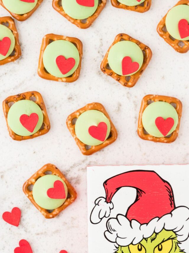 Grinch Pretzel Bites - Together as Family