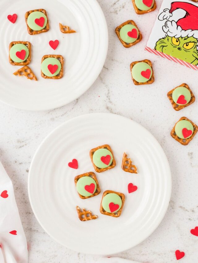 Grinch Pretzel Bites - Together as Family