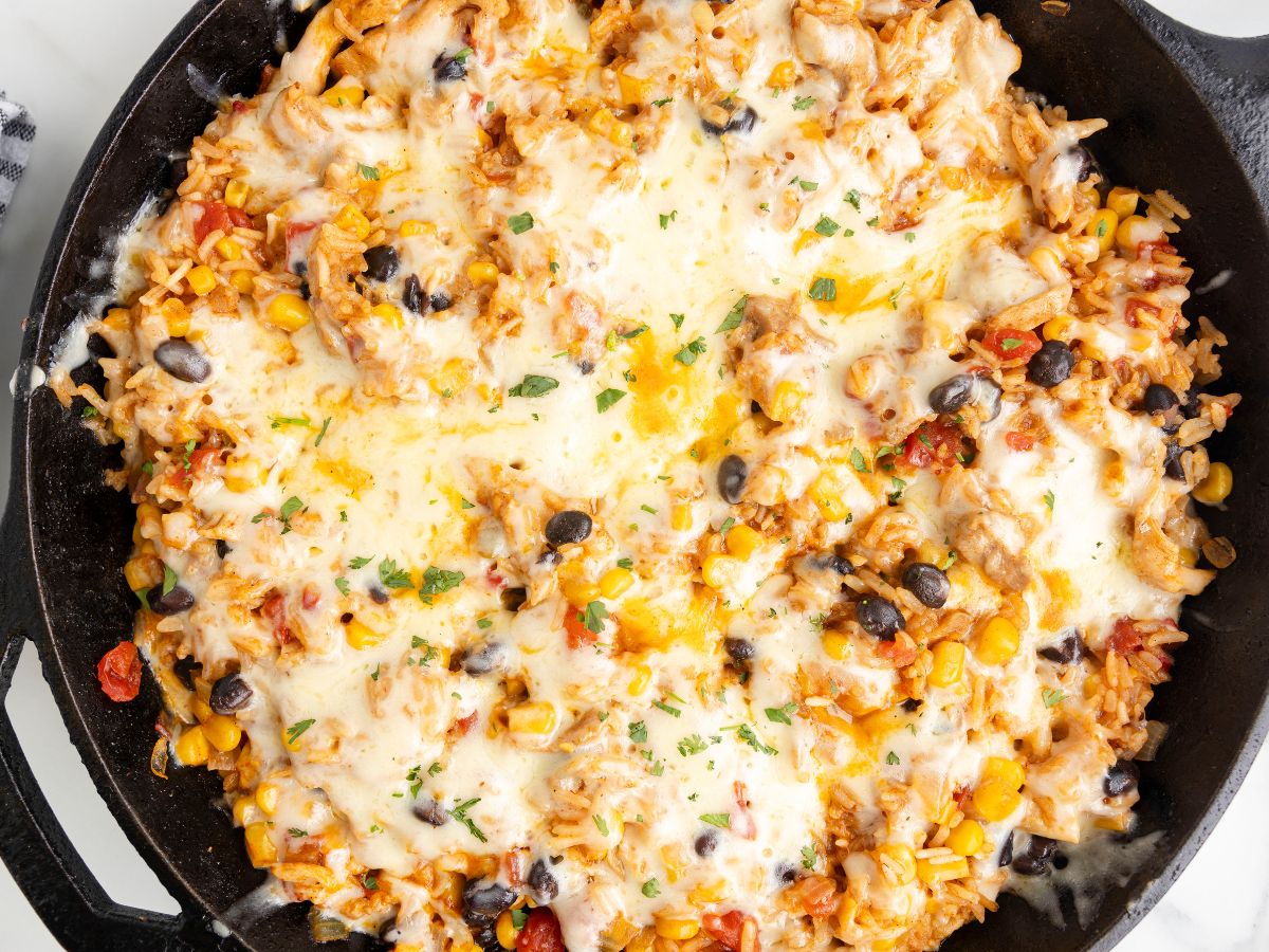 Cheesy Chicken Taco Rice (One Pot Recipe) - Together as Family