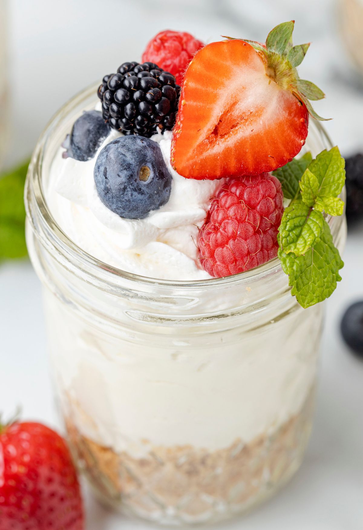 Easy Homemade Cheesecake In a Jar (No Bake Cheesecakes) - Together as ...