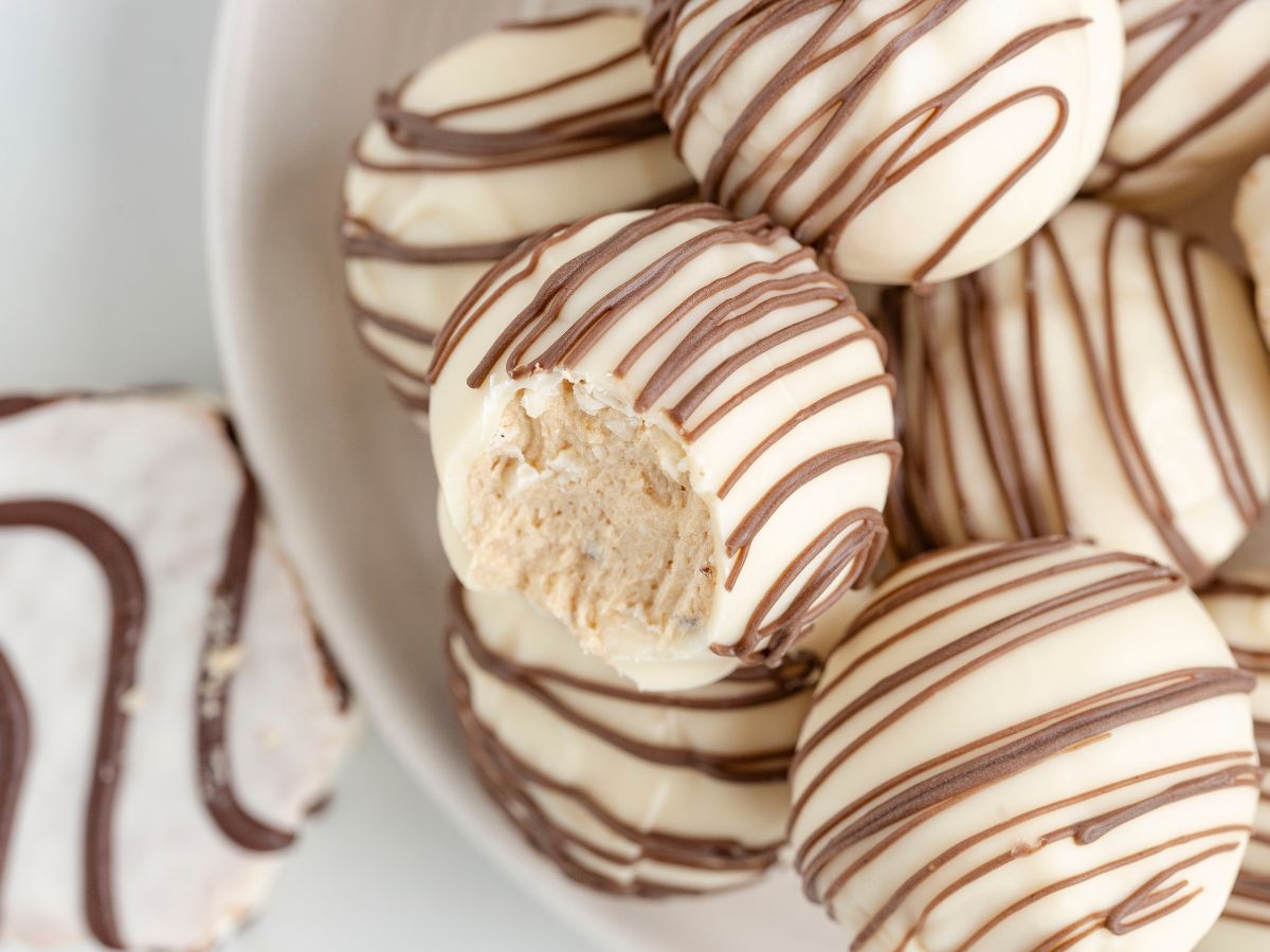 Zebra Cake Balls - Together as Family