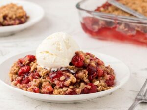 Easy Cherry Crisp (Cherry Pie Filling) - Together as Family