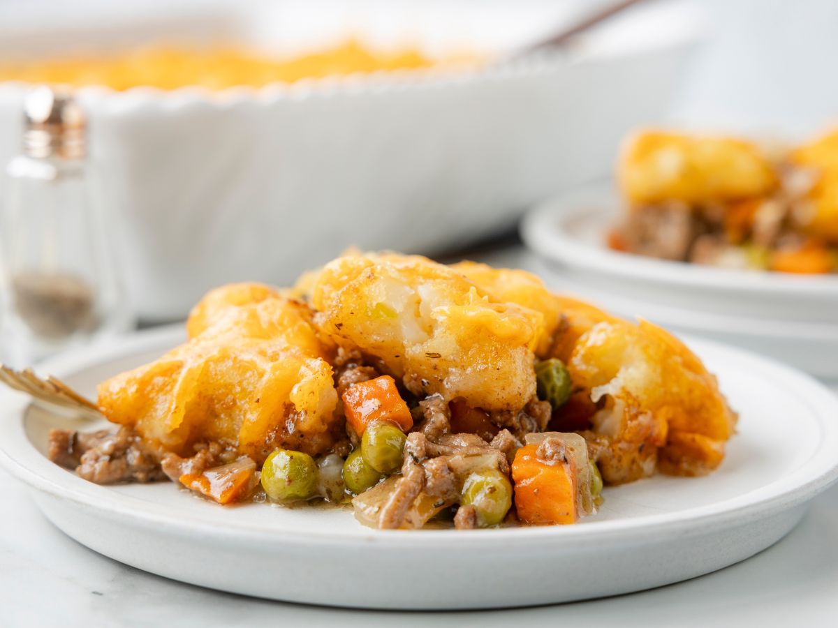 Shepherd's Pie Tater Tot Casserole Recipe - Together as Family